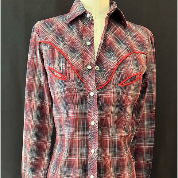 Just Arrived | Tops | Custom Red And Black Western Shirt | Poshmark